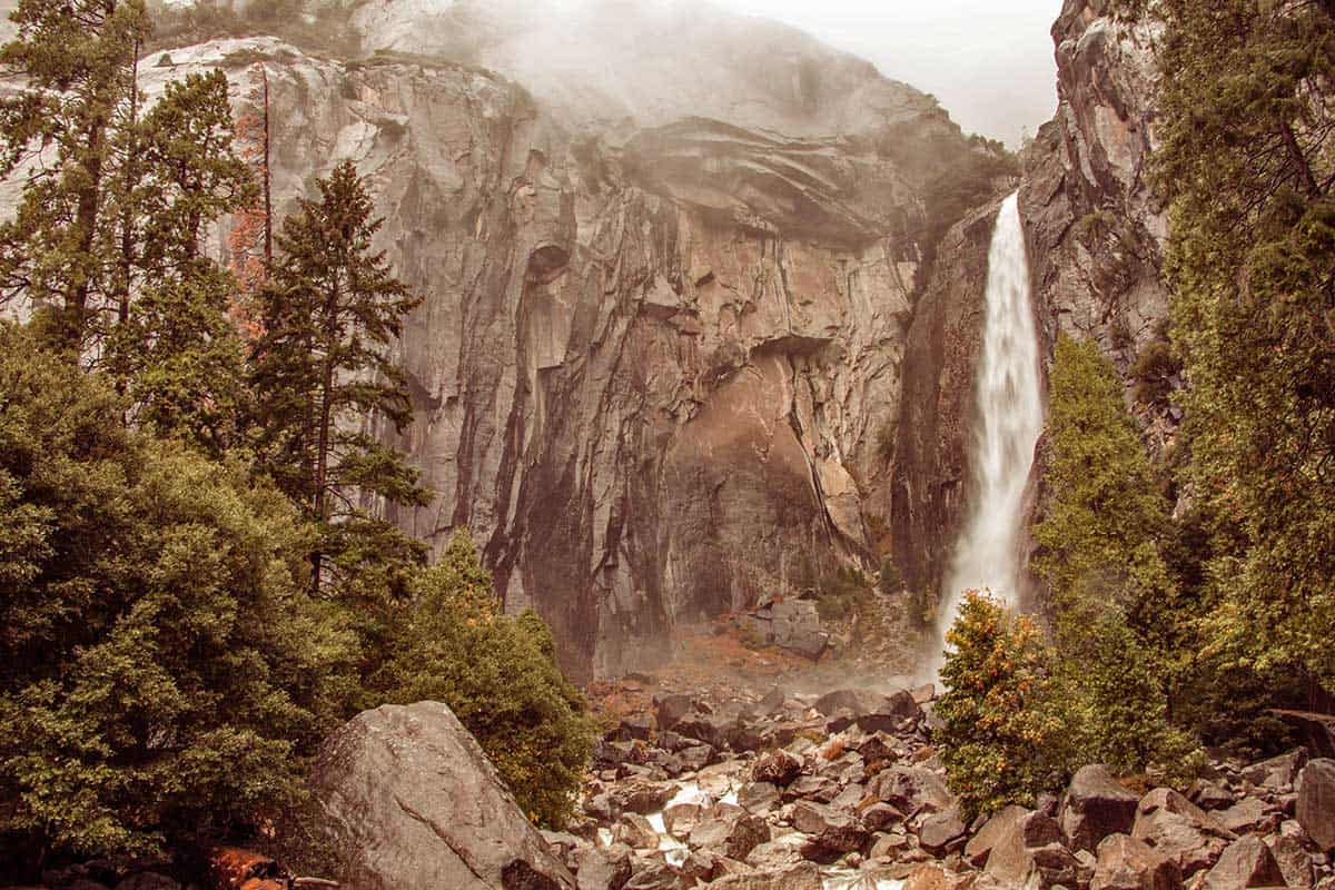 Yosemite In November: Conditions, Things to Do and Rainy Day Activities ...